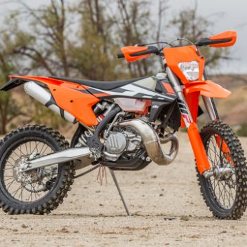2017 KTM 300 XC-W: My First Impression - Dirt Bike Test