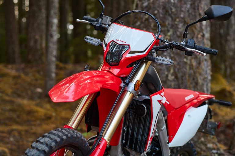 2019 Honda CRF450L First Riding Impression - Dirt Bike Test